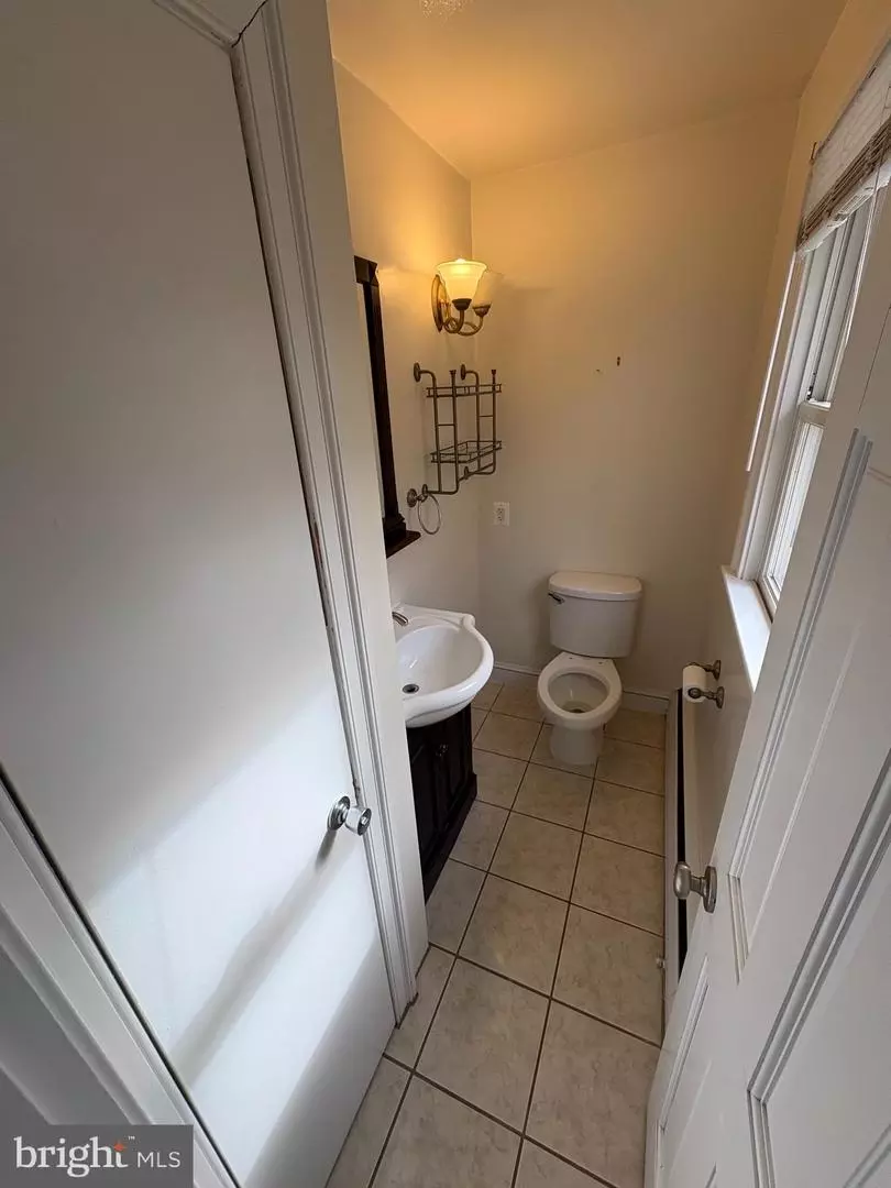 5304 Cedar Ct, Alexandria, VA 22309 | MLS# VAFX2286750 | 41 Photos - Movoto