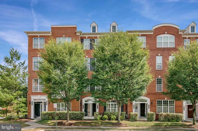 43071 Thoroughfare Gap Ter, Ashburn, VA 20148 | 36 Photos - Movoto