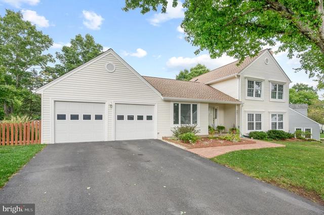 401 Spring Ridge Ct, Sterling, VA 20164 | 41 Photos - Movoto