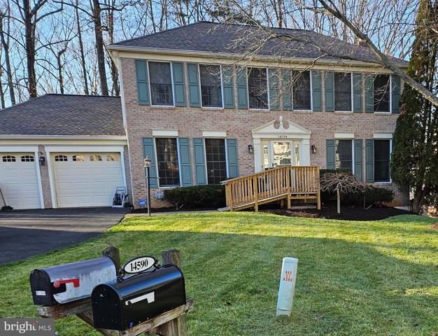 14594 Marr Ct, Woodbridge, VA 22193 | 56 Photos - Movoto