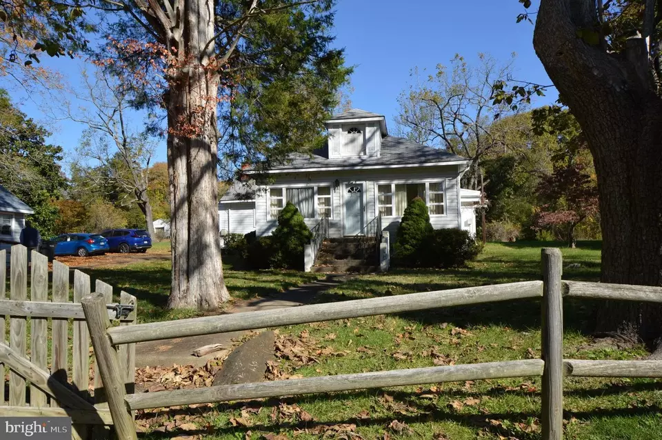 17727 Batestown Rd, Dumfries, VA 22025 | 2 Photos - Movoto