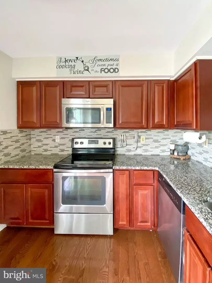 6600 Brave Ct, Haymarket, VA 20169 | MLS# VAPW2095322 | 6 Photos - Movoto
