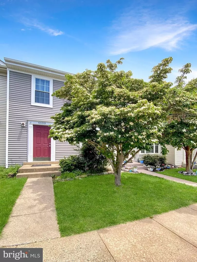 6600 Brave Ct, Haymarket, VA 20169 | MLS# VAPW2095322 | 6 Photos - Movoto