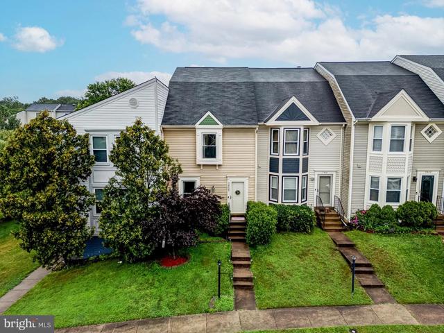 Lake Ridge, VA Condos & Townhouses For Sale - Movoto