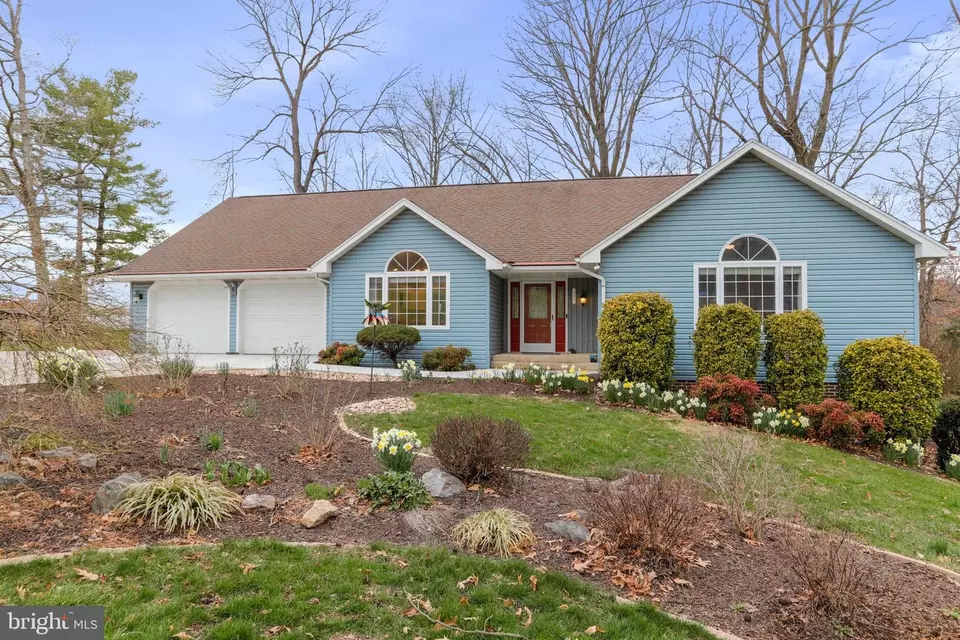 424 Erickson Ave, Harrisonburg, VA 22801 | 36 Photos - Movoto