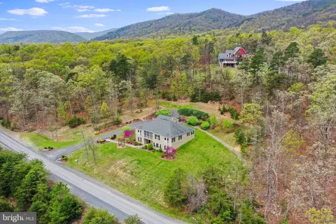 376 Bethany Ln, Fort Valley, VA 22652 | 70 Photos - Movoto