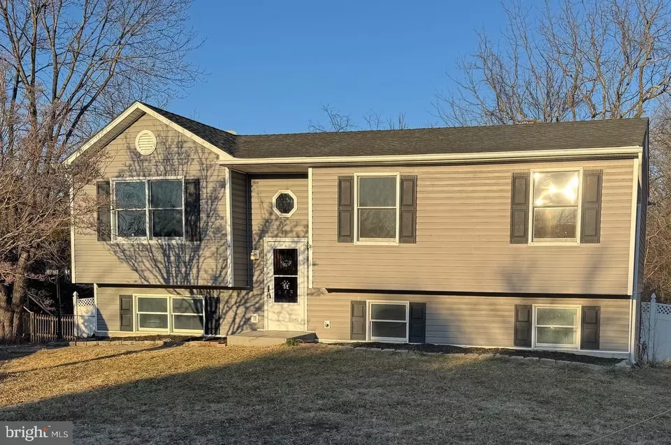 454 Little Sorrel Dr, Strasburg, VA 22657 | 1 photo - Movoto