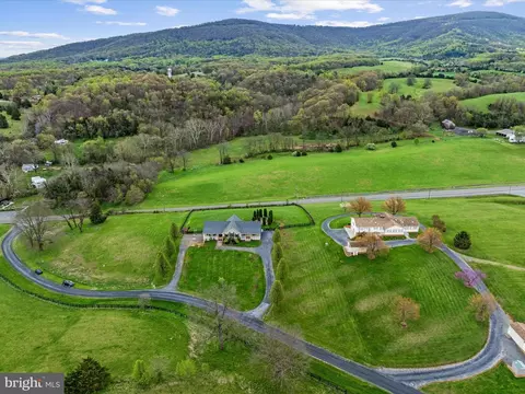 111 Fox Hill Rd, Front Royal, VA 22630 | 57 Photos - Movoto