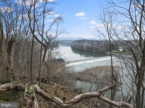 River Bend Park, Falling Waters, WV 25419 | 11 Photos | MLS #BE9714856 ...