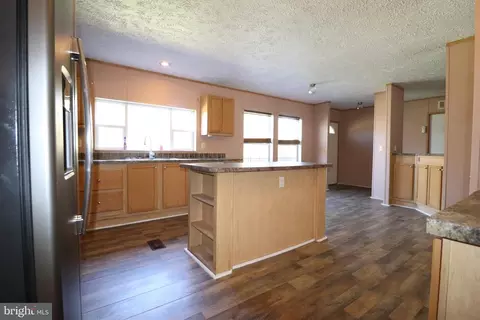 98 Shickle Ln, Inwood, WV 25428 | 25 Photos - Movoto