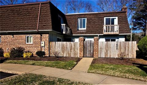 1600 Ocean Lakes Ct, Virginia Beach, VA 23454 MLS# 10301009 - Movoto.com