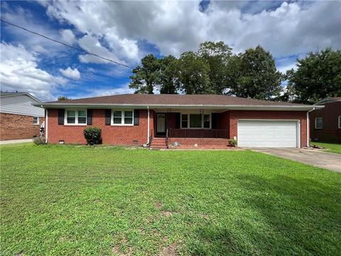 2437 Sir Lance Dr, Chesapeake, VA 23325 | 21 Photos | MLS #10444941 ...