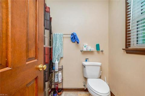 1413 Tapscott Ct, Virginia Beach, VA 23456 | 46 Photos | MLS #10451141 ...