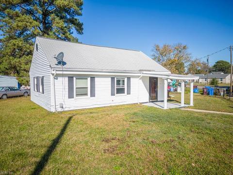 709 Windy Rd, Chesapeake, VA 23325 | 3 Photos | MLS #10465331 - Movoto