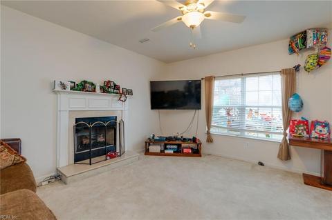 2620 Number Ten Ln, Chesapeake, VA 23323 - Movoto.com