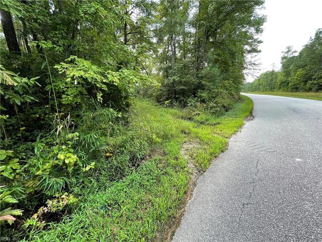 555 Freeman Mill Rd, Suffolk, VA 23438 | 10 Photos | MLS #10493735 - Movoto