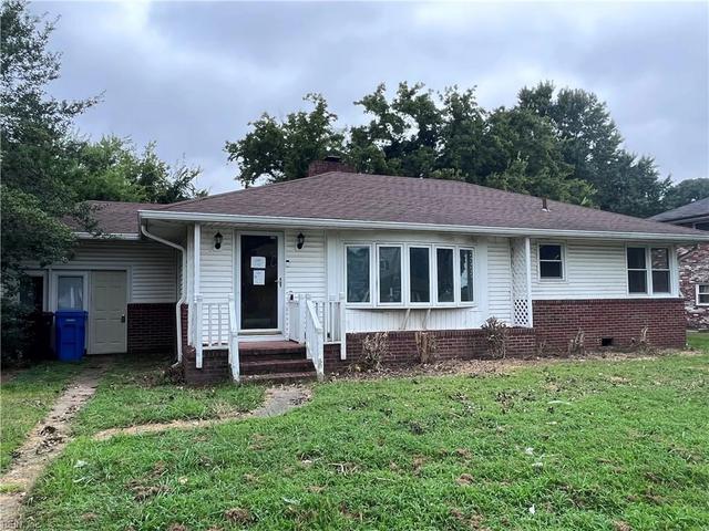 1405 Spring Rd, Chesapeake, VA 23321 | 16 Photos - Movoto