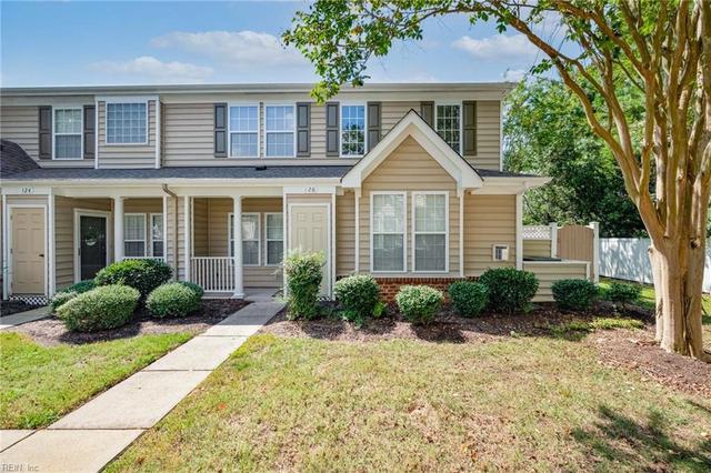 126 Ellis Dr, Yorktown, VA 23692 | 22 Photos - Movoto