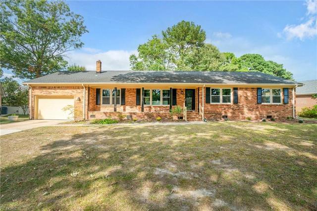 5244 Rolleston Dr, Virginia Beach, VA 23464 | 49 Photos - Movoto