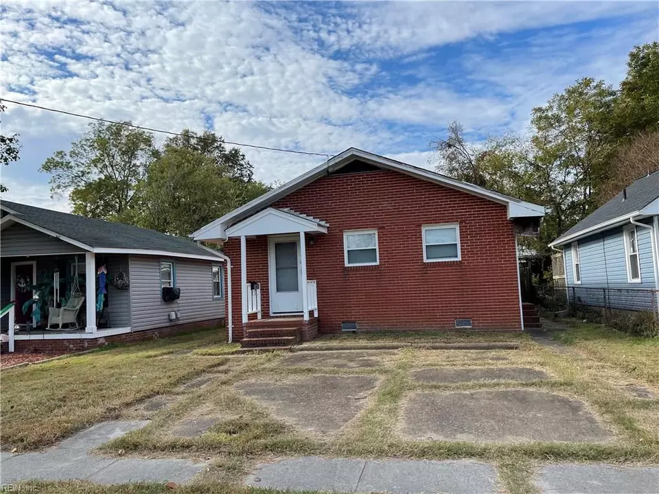 221 Herbert Ave #A, Hampton, VA 23664 | 13 Photos - Movoto