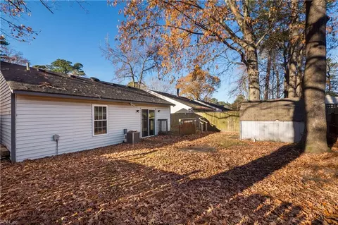 1508 Snowbird Ct, Virginia Beach, VA 23454 | 22 Photos - Movoto