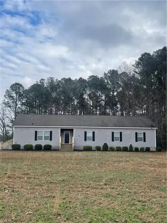 175 Dark Swamp Ln, Spring Grove, VA 23881 | 2 Photos - Movoto