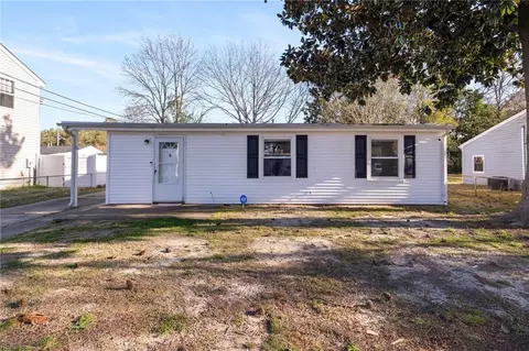 2611 Harling Dr, Chesapeake, VA 23325 | 21 Photos - Movoto