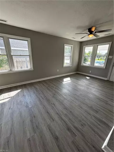 211 Rip Rap Rd, Hampton, VA 23669 | 11 Photos - Movoto