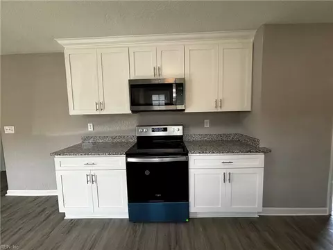 211 Rip Rap Rd, Hampton, VA 23669 | 11 Photos - Movoto