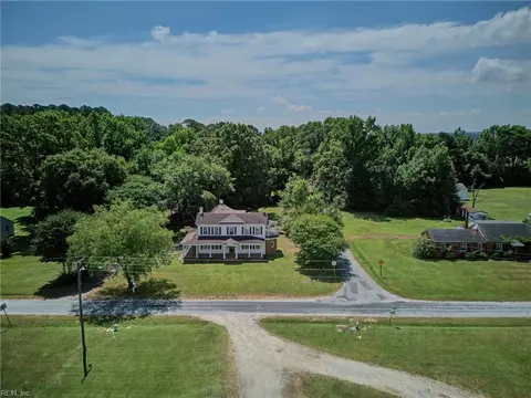 17319 River Rd, Courtland, VA 23837 | 36 Photos - Movoto