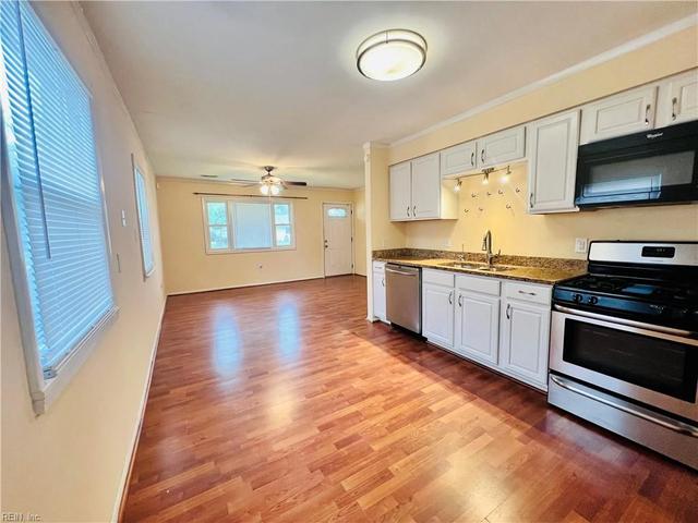 1907 Somerville Dr, Hampton, VA 23663 | 24 Photos - Movoto