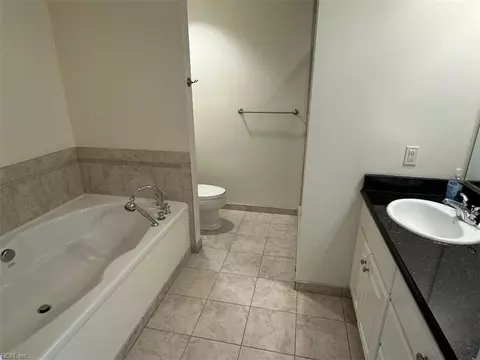 2307 William Styron Sq #2307, Newport News, VA 23606 | 16 Photos - Movoto