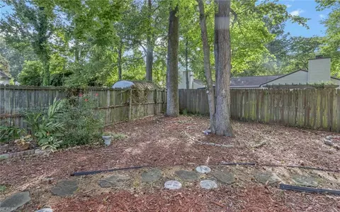 1403 Petrell Ct, Virginia Beach, VA 23454 | 41 Photos - Movoto