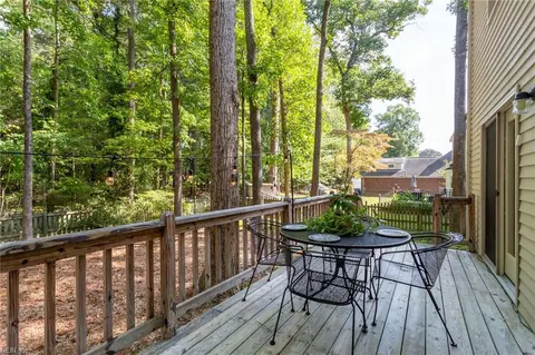 319 Barclay Rd, Newport News, VA 23606 | 35 Photos - Movoto