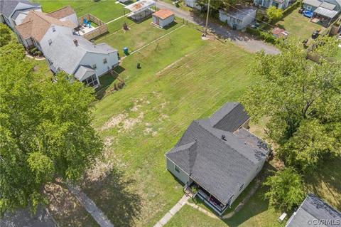 1806 N 24th St, Richmond, VA 23223 | 5 Photos | MLS #2223365 - Movoto