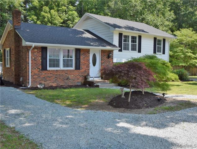 6723 Cherry Rd, Quinton, VA 23141 | 31 Photos - Movoto