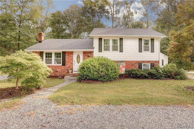 6723 Cherry Rd, Quinton, VA 23141 | 44 Photos - Movoto
