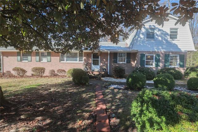 7820 Wilton Rd, Henrico, VA 23232 | 14 Photos - Movoto