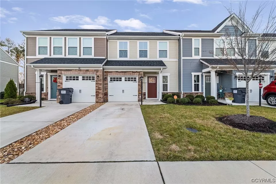 12624 Prestonfield Dr, Chester, VA 23836 | 26 Photos - Movoto
