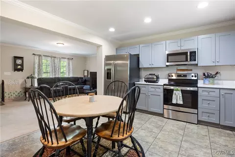 24390 Genito Rd, Amelia Court House, VA 23002 | MLS# 2514581 | 21 ...