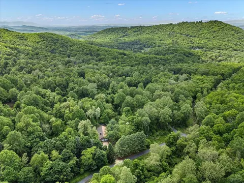 271 Rip Rap Rd, Waynesboro, VA 22980 | 60 Photos - Movoto