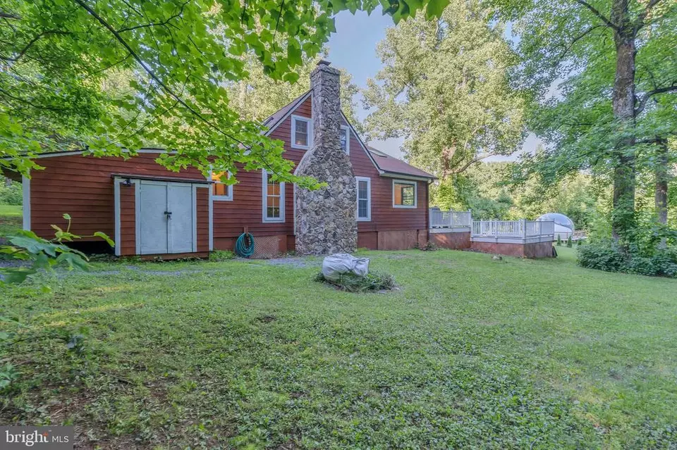 12083 Fawn Ridge Rd, Linden, VA 22642 | 47 Photos - Movoto