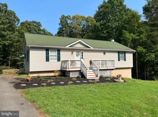 14389 Snake Castle Rd, Sumerduck, VA 22742 | 23 Photos - Movoto