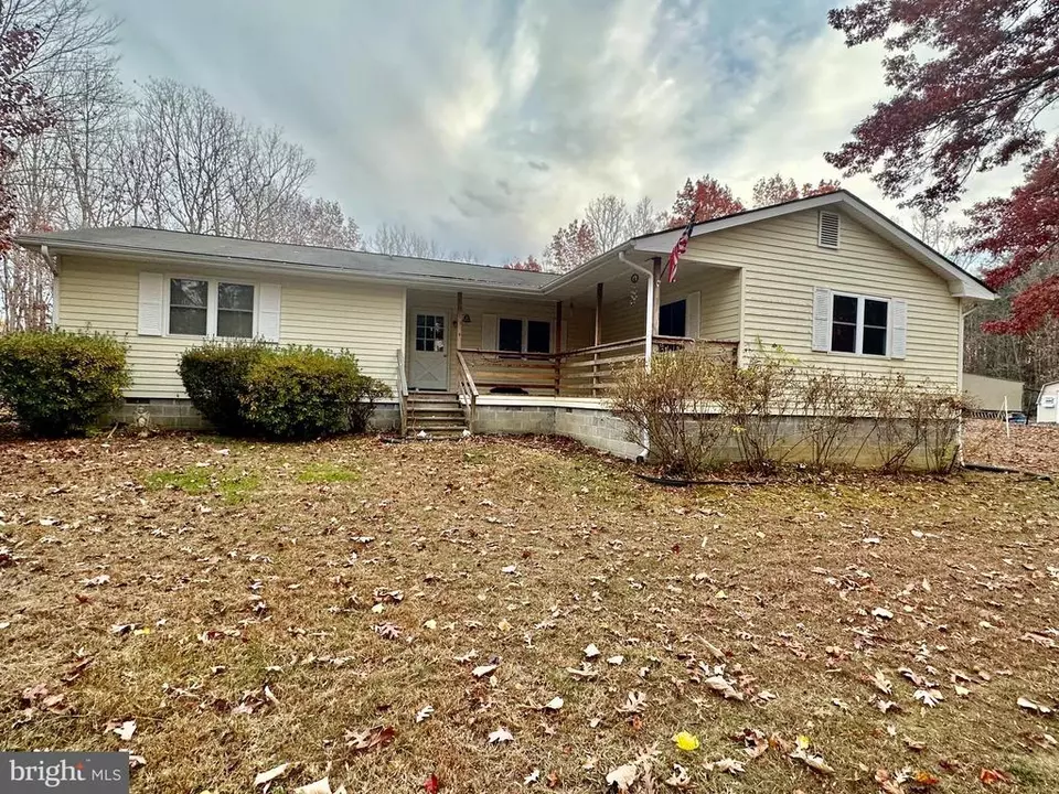 11504 Mchenry Ct, Spotsylvania, VA 22551 | 25 Photos - Movoto