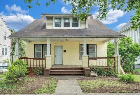 1228 Melrose Ave NW, Roanoke, VA 24017 | 30 Photos | MLS #886410 - Movoto