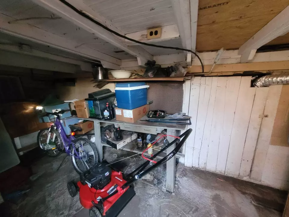 217 Rhodenizer St, Danville, VA 24540 | 10 Photos - Movoto