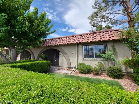 880 Mantis Way #1, Las Vegas, NV 89110 | 18 Photos | MLS #2429707 - Movoto