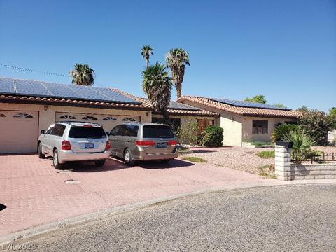 2951 E Viking Rd, Las Vegas, NV 89121 | 4 Photos | MLS #2466628 - Movoto