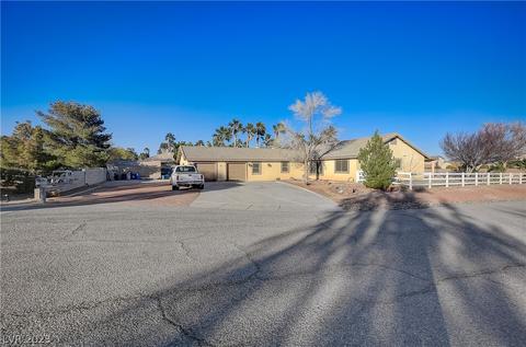 4845 N Juliano Rd, Las Vegas, NV 89149 | 72 Photos | MLS #2468238 - Movoto