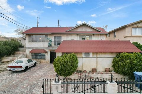 426 Falcon Ln, Las Vegas, NV 89107 | 39 Photos - Movoto